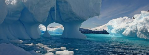 South Georgia & Antarctica: Through the Lens (Greg Mortimer) | Chimu ...